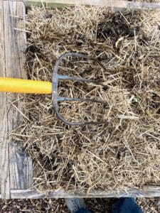 Benefits of Compost for Raised Beds: Preparing Your Soil – Asheville ...